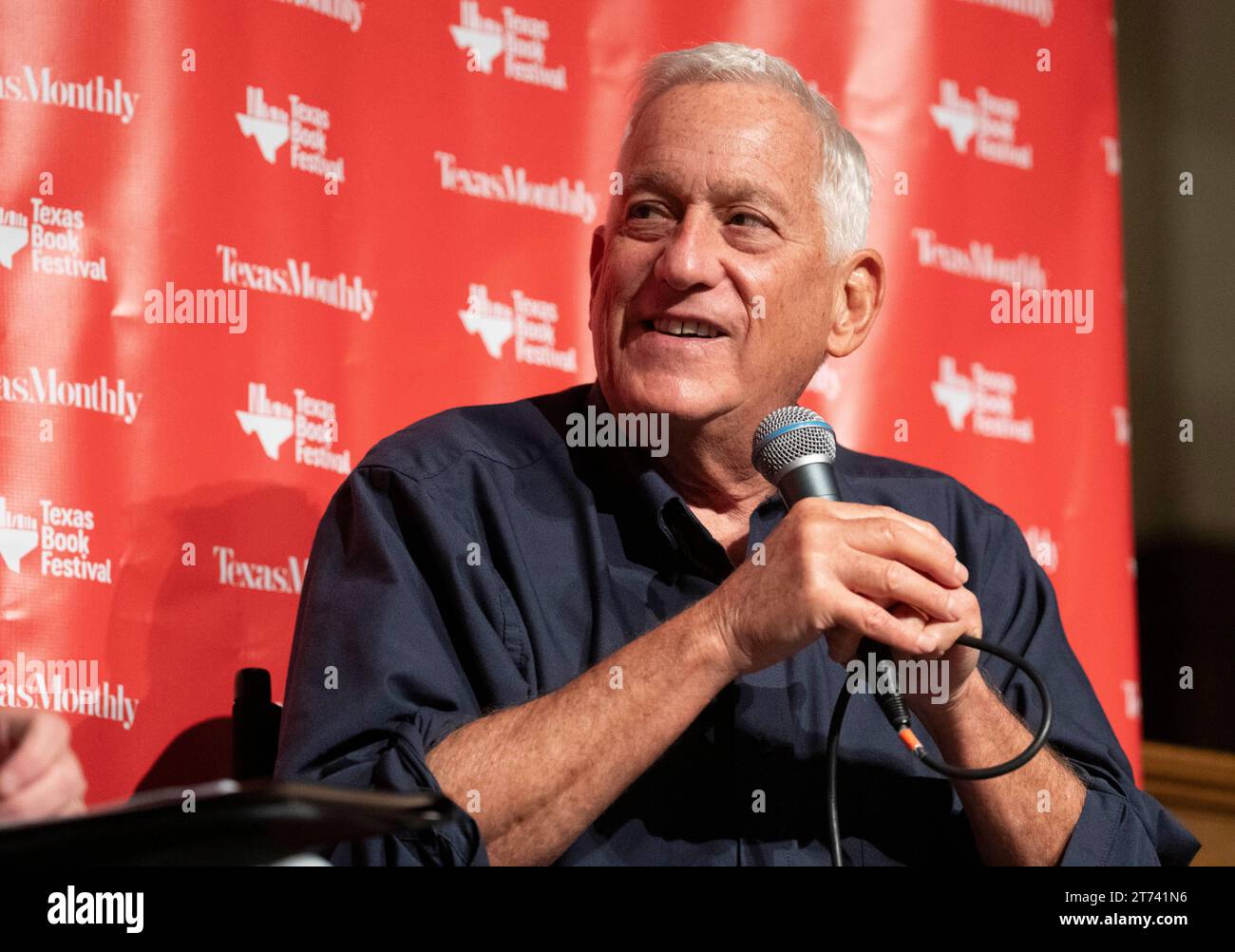 Walter isaacson author hi-res stock photography and images - Alamy