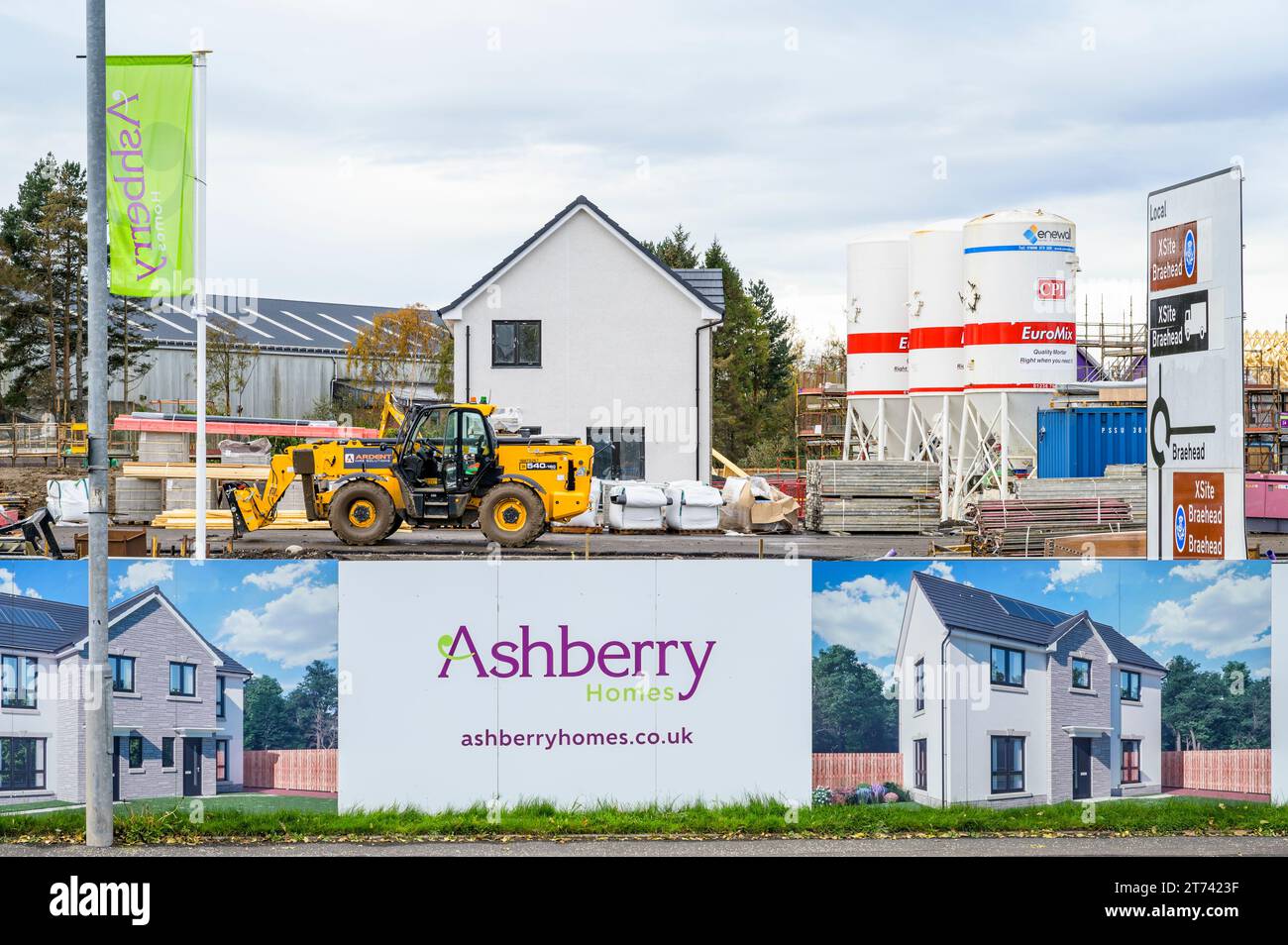 Housing construction site at Braehead, Renfrew, Renfrewshire, Scotland ...