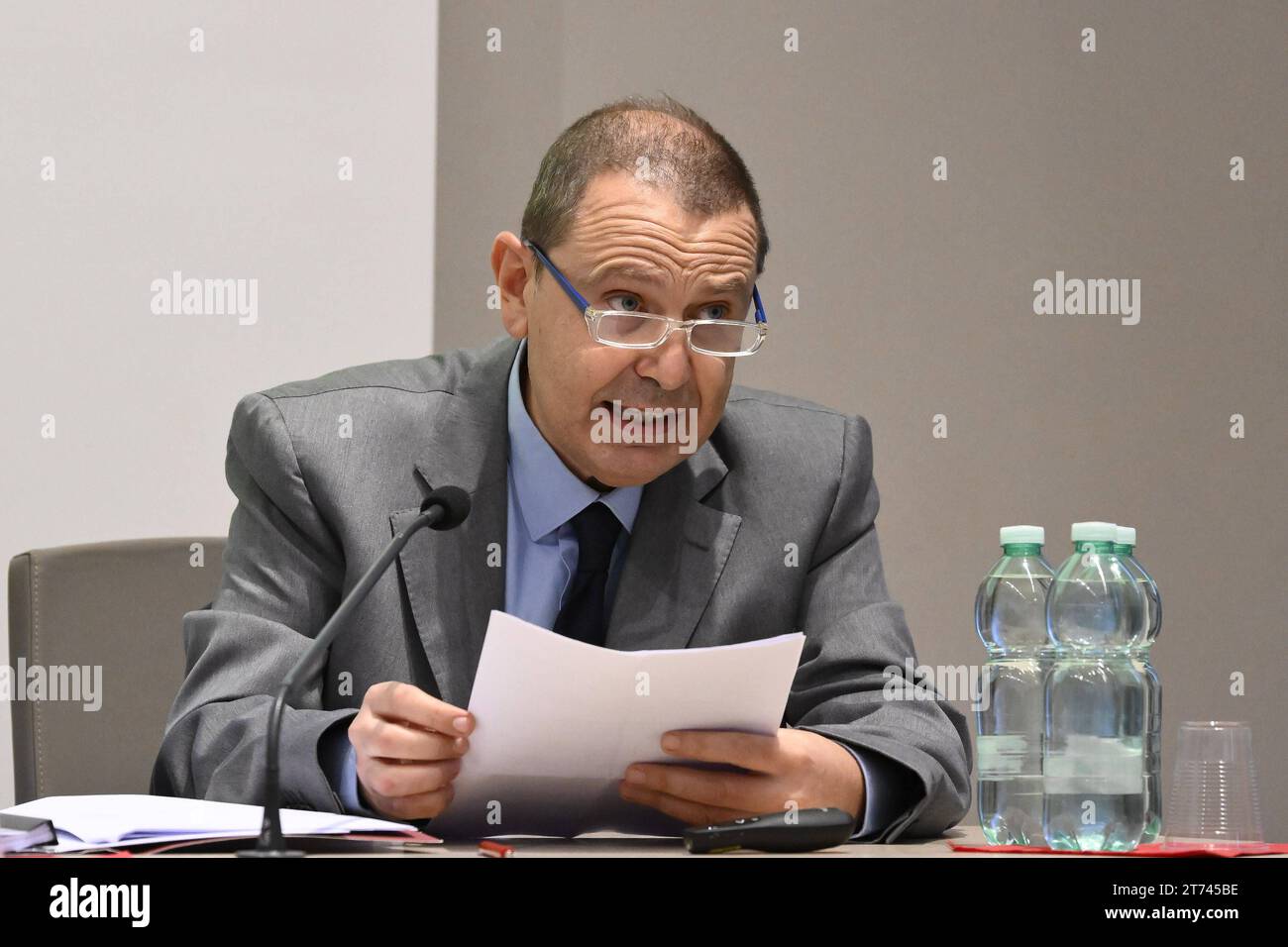 Poverty rome point view hi-res stock photography and images - Alamy