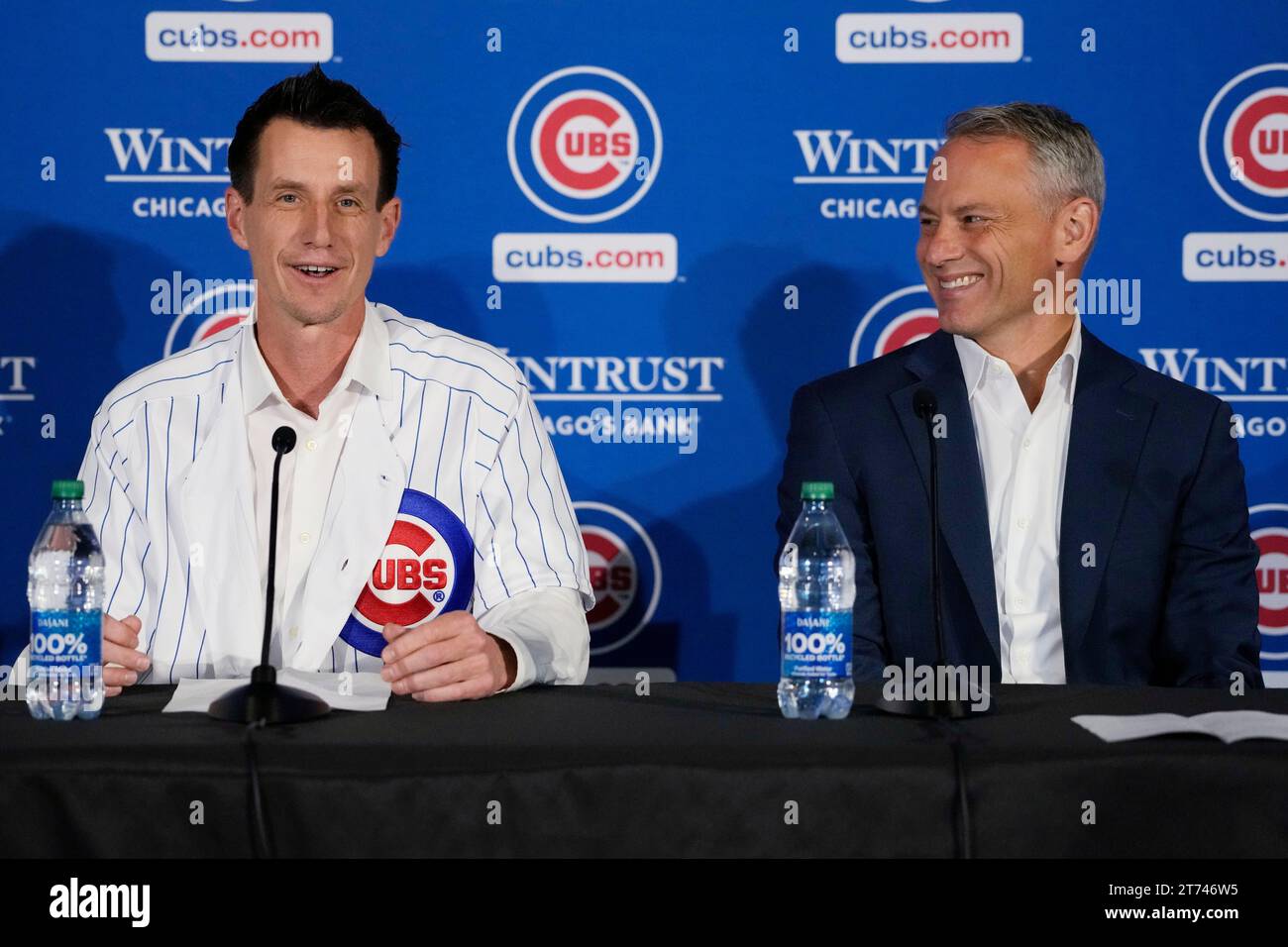 Chicago Cubs new baseball team manager Craig Counsell speaks as ...