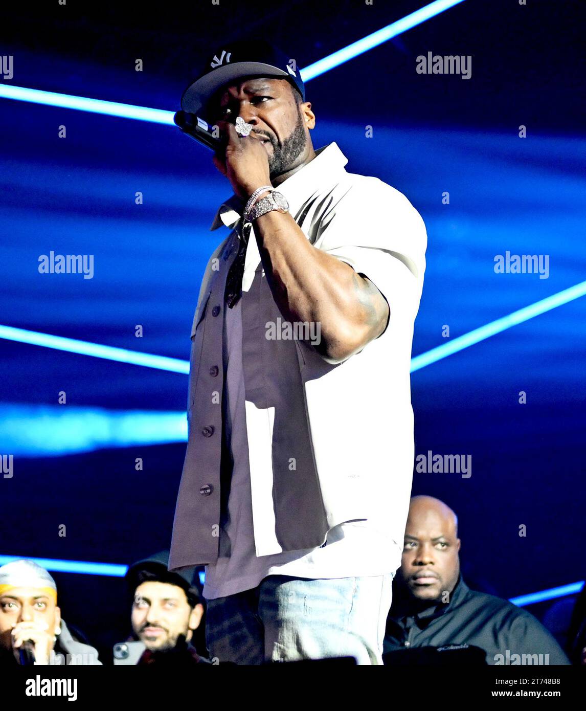 50 Cent preforming at the FLIPPER'S ROLLER BOOGIE PALACE london ...