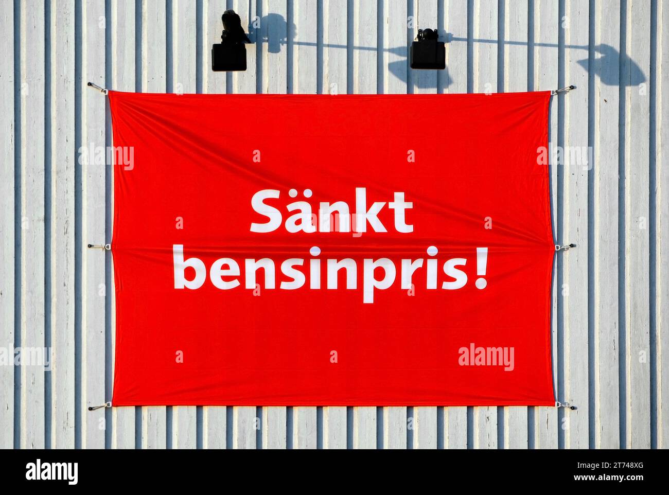 Preem signs hi-res stock photography and images - Alamy