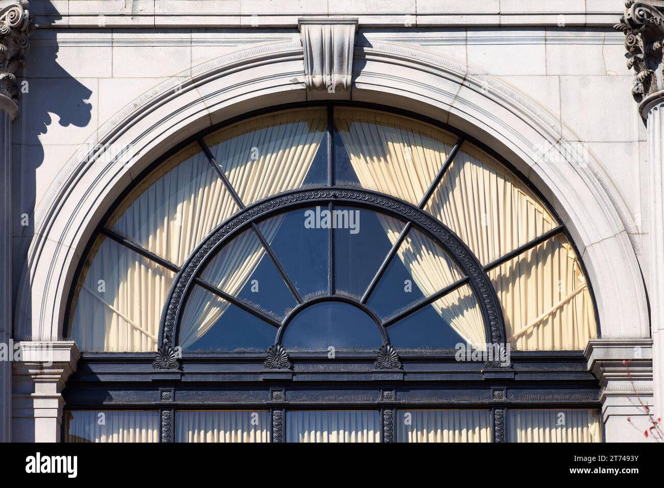 Arched window in downtown Buffalo New York USA Stock Photo - Alamy