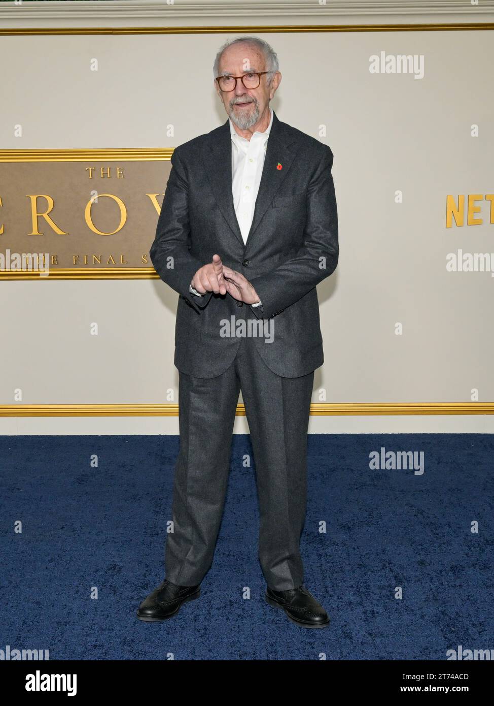 Westwood, California, USA. 12th Nov, 2023. Jonathan Pryce. Los Angeles ...