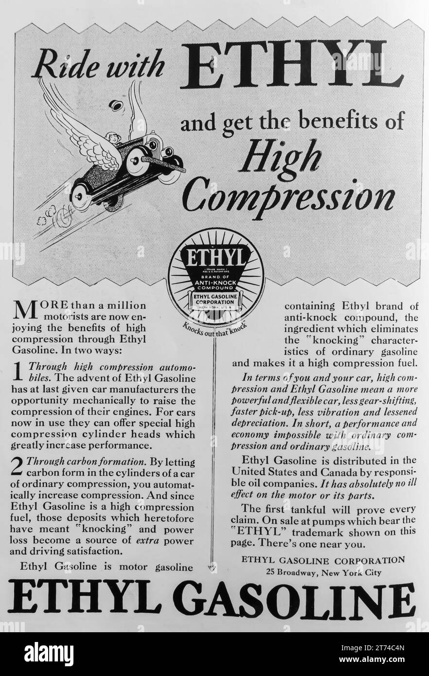 Flying petrols hi-res stock photography and images - Alamy