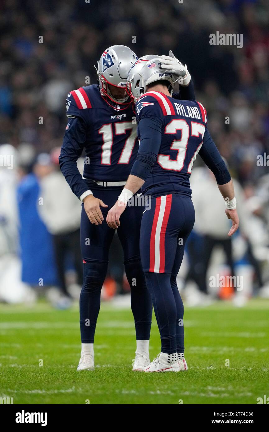 New England Patriots punter Bryce Baringer (17) celebrates with New ...