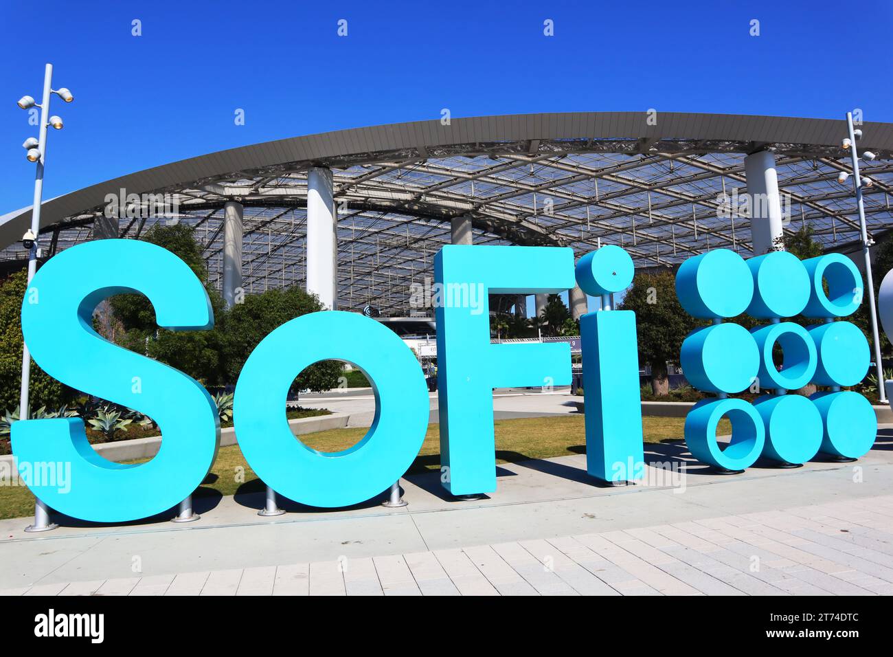 SoFi Stadium, Sports and Entertainment indoor stadium located at 1001 ...