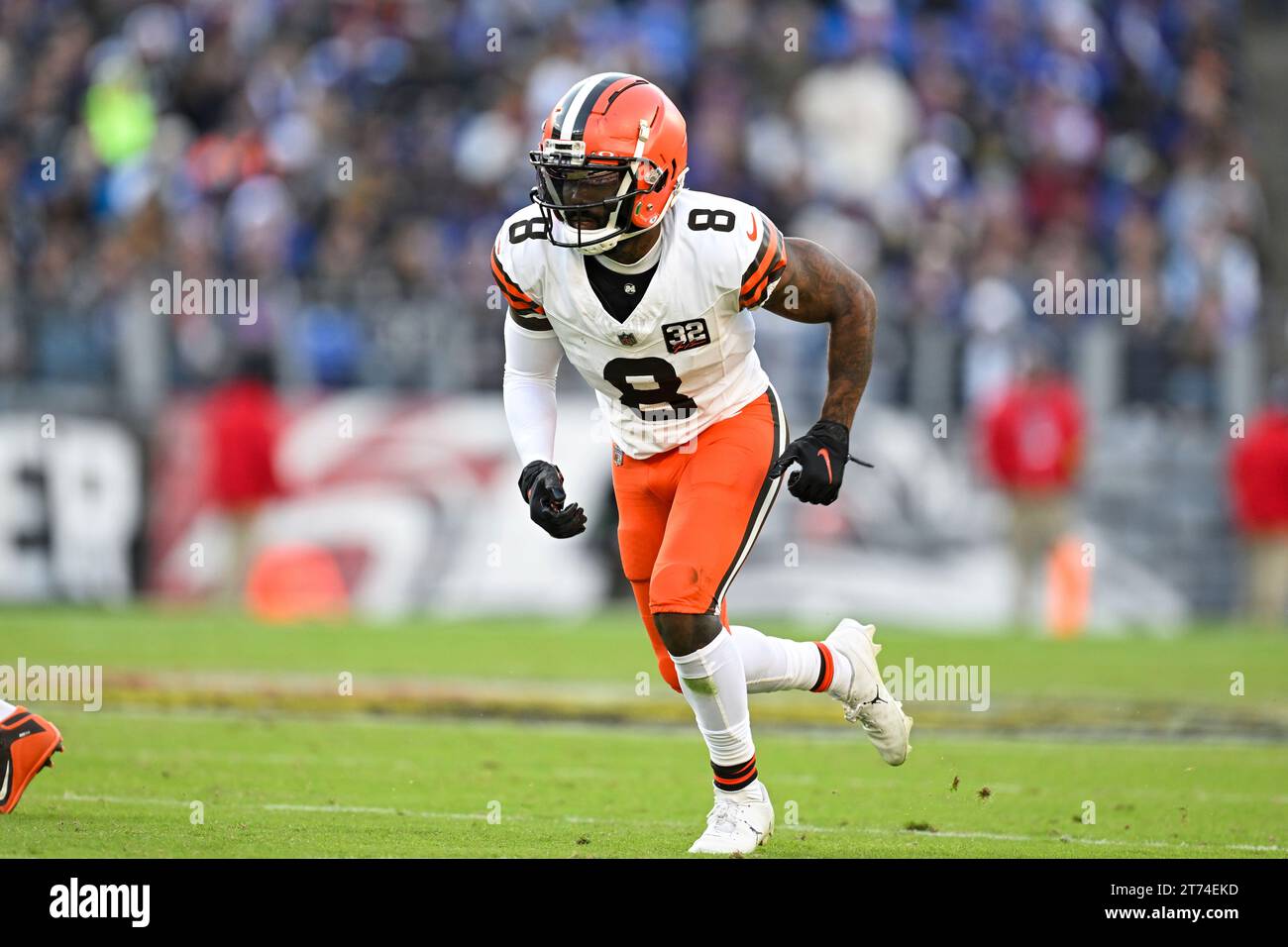 Cleveland Browns wide receiver Elijah Moore (8) in action during the ...