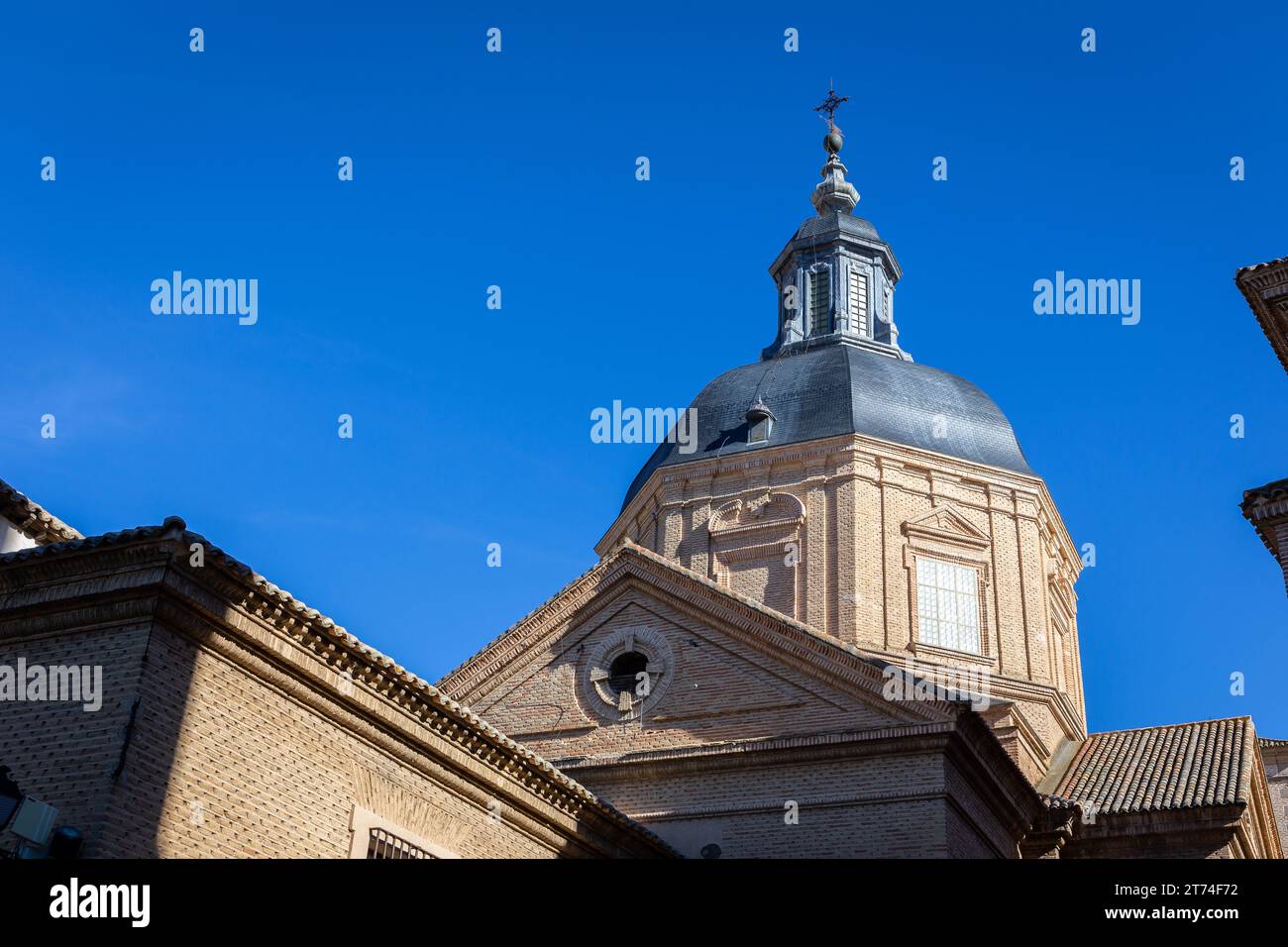 Dome of the baroque Church of San Ildefonso (Jesuit church) in Toledo ...