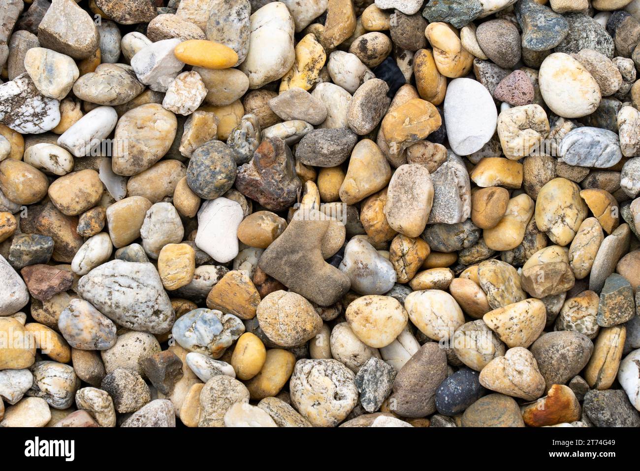 Pattern pebbles different shapes hi-res stock photography and images ...