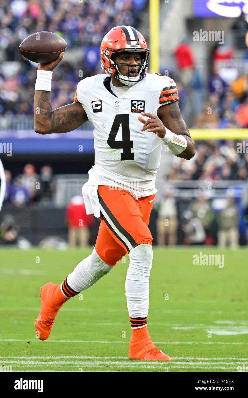 Cleveland Browns quarterback Deshaun Watson (4) scrambles as he looks ...