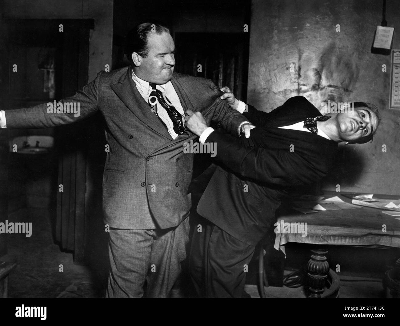 Barry Kelley, Marc Lawrence, on-set of the film, "The Asphalt Jungle ...