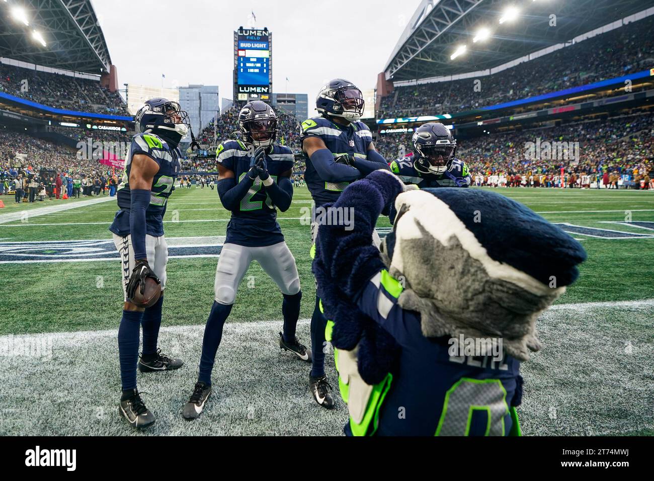 From left, Seattle Seahawks cornerback Artie Burns (23), cornerback ...