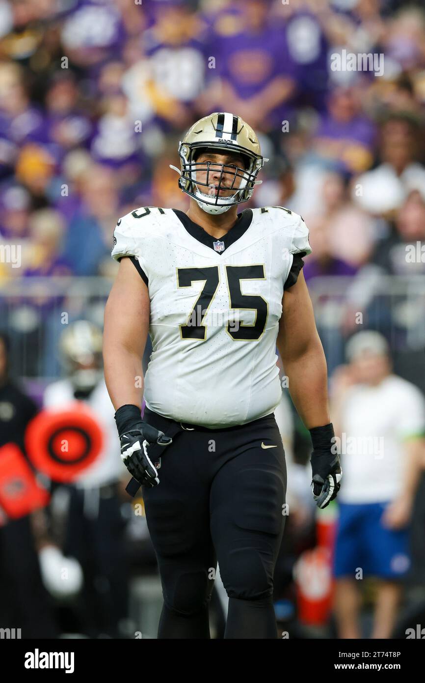 New Orleans Saints guard Andrus Peat (75) in action during the second ...