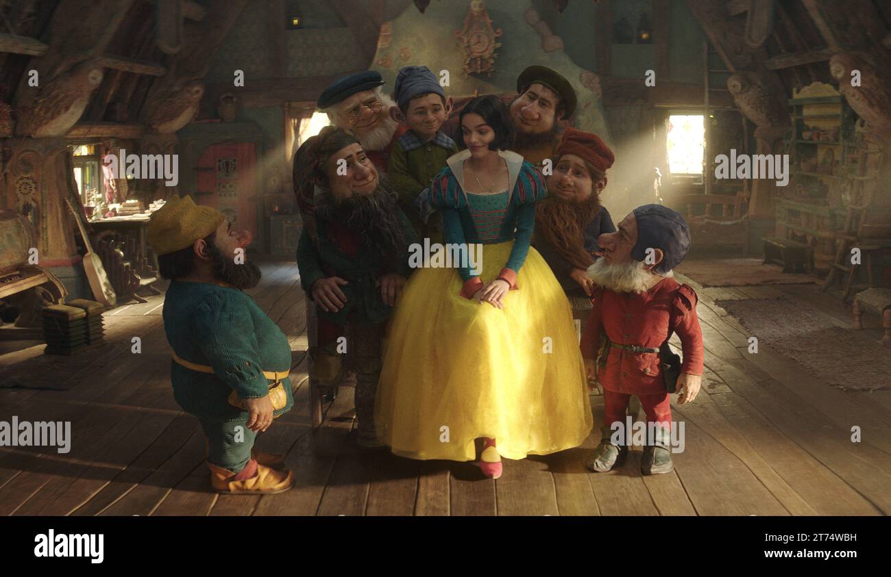 Rachel zegler snow white 2025 hi-res stock photography and images - Alamy