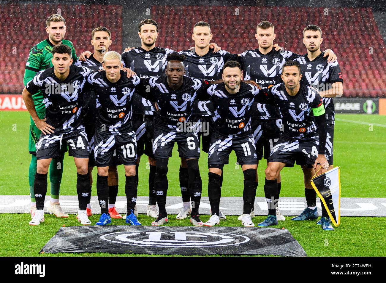 Zurich, Switzerland. 26th Oct, 2023. FC Lugano squad poses for team ...