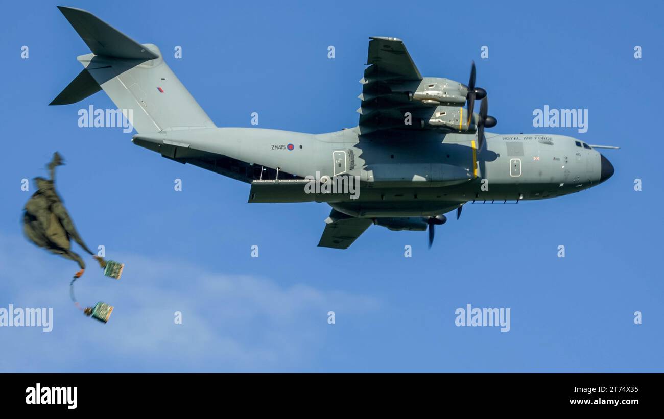ZM415 RAF Royal Air Force Airbus A400M Atlas military cargo plane on a ...