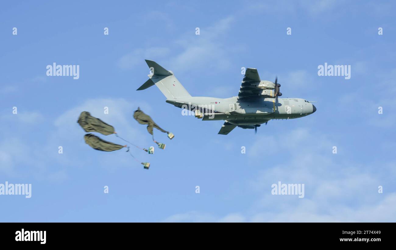 ZM415 RAF Royal Air Force Airbus A400M Atlas military cargo plane on a ...