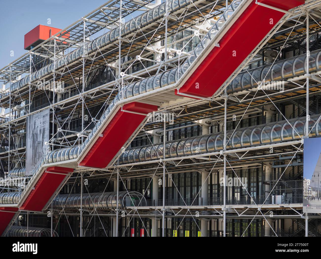 Centre georges pompidou museum hi-res stock photography and images - Alamy
