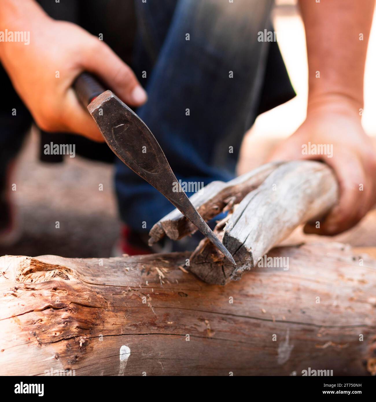 Camera axe hi-res stock photography and images - Alamy