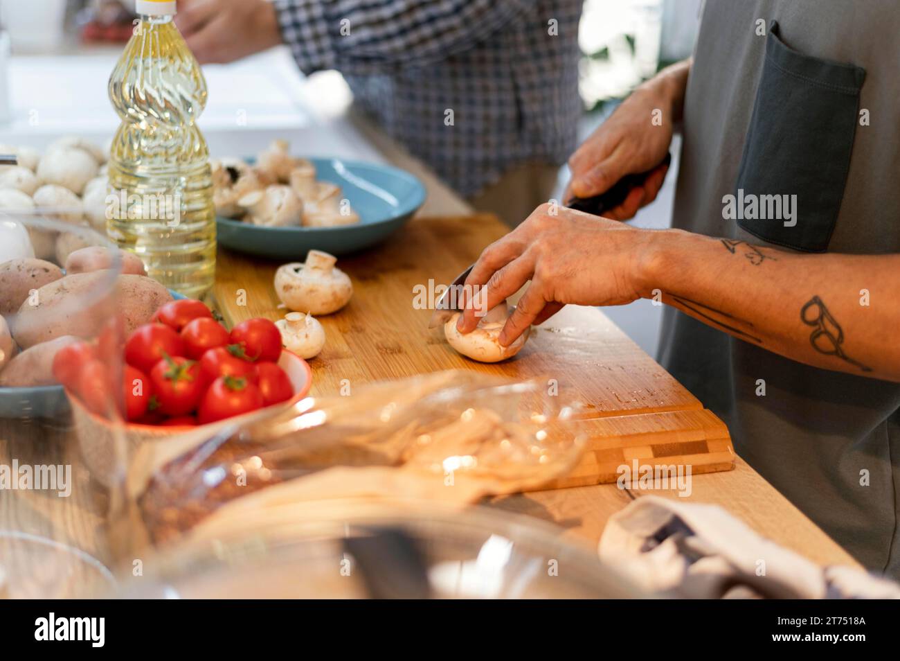 Close up view hand cook hi-res stock photography and images - Alamy
