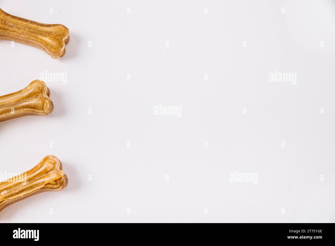 Animal chewing hi-res stock photography and images - Alamy