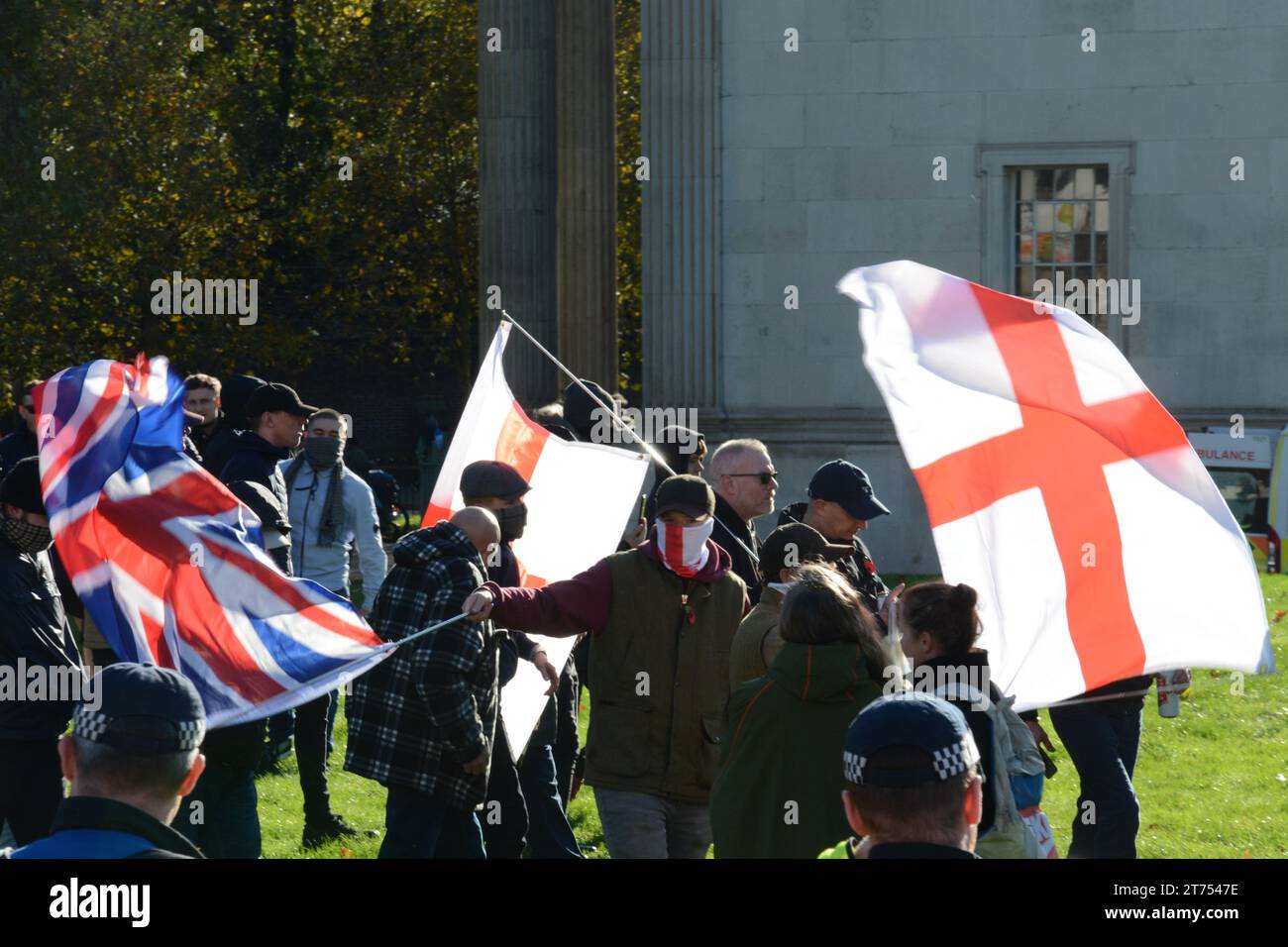 Counter protesters possibly from the far right, demonstrate near the ... Counter protesters possibly from the far right, demonstrate near the ...