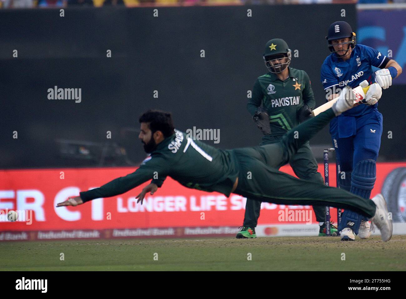 Joe root india hi-res stock photography and images - Alamy