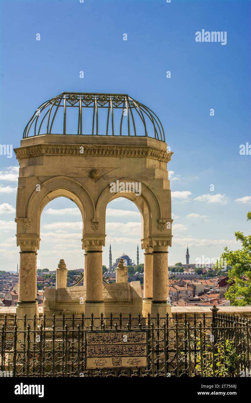 Marble tomb hi-res stock photography and images - Alamy