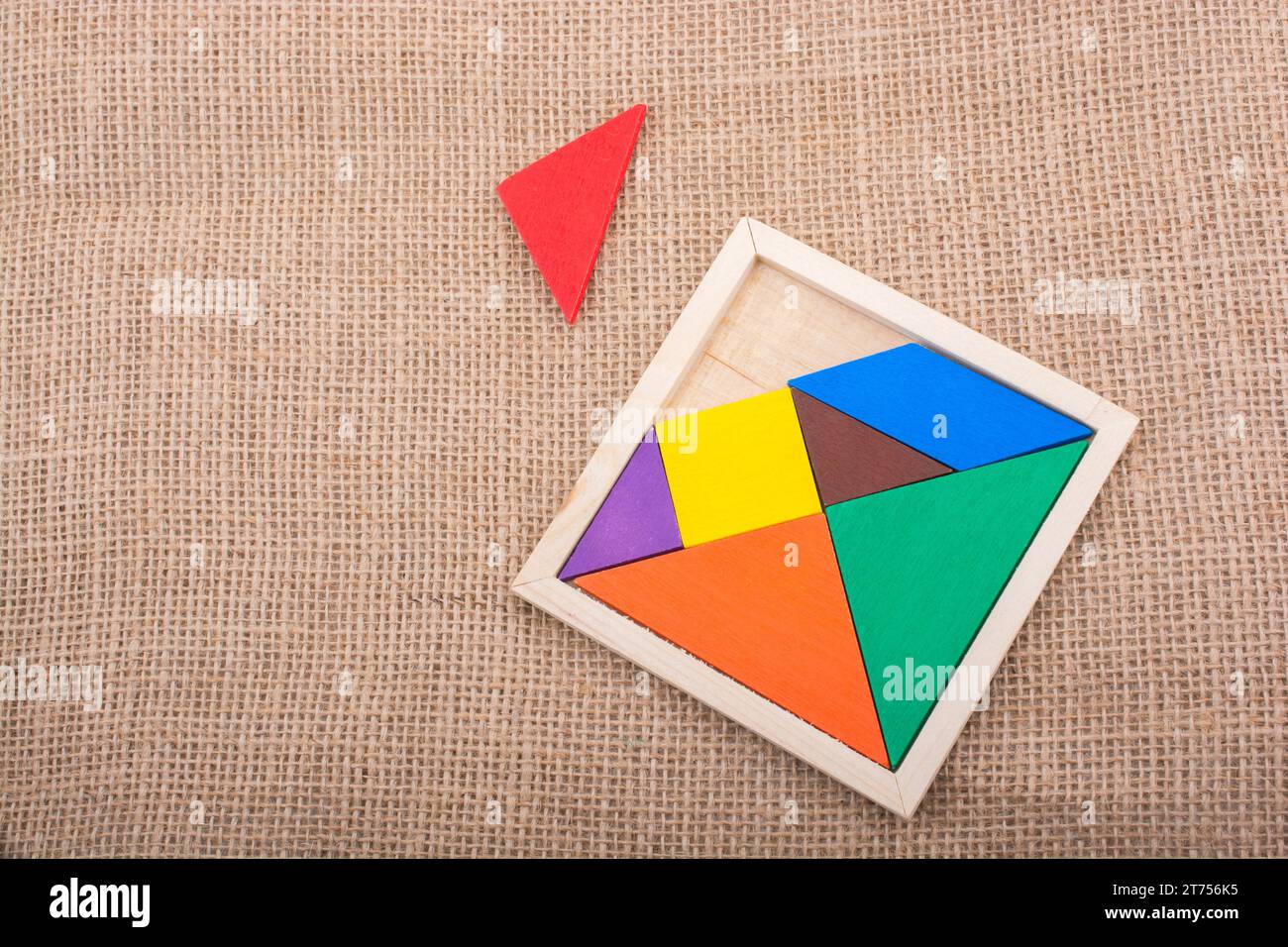 Tangram puzzle hi-res stock photography and images - Alamy
