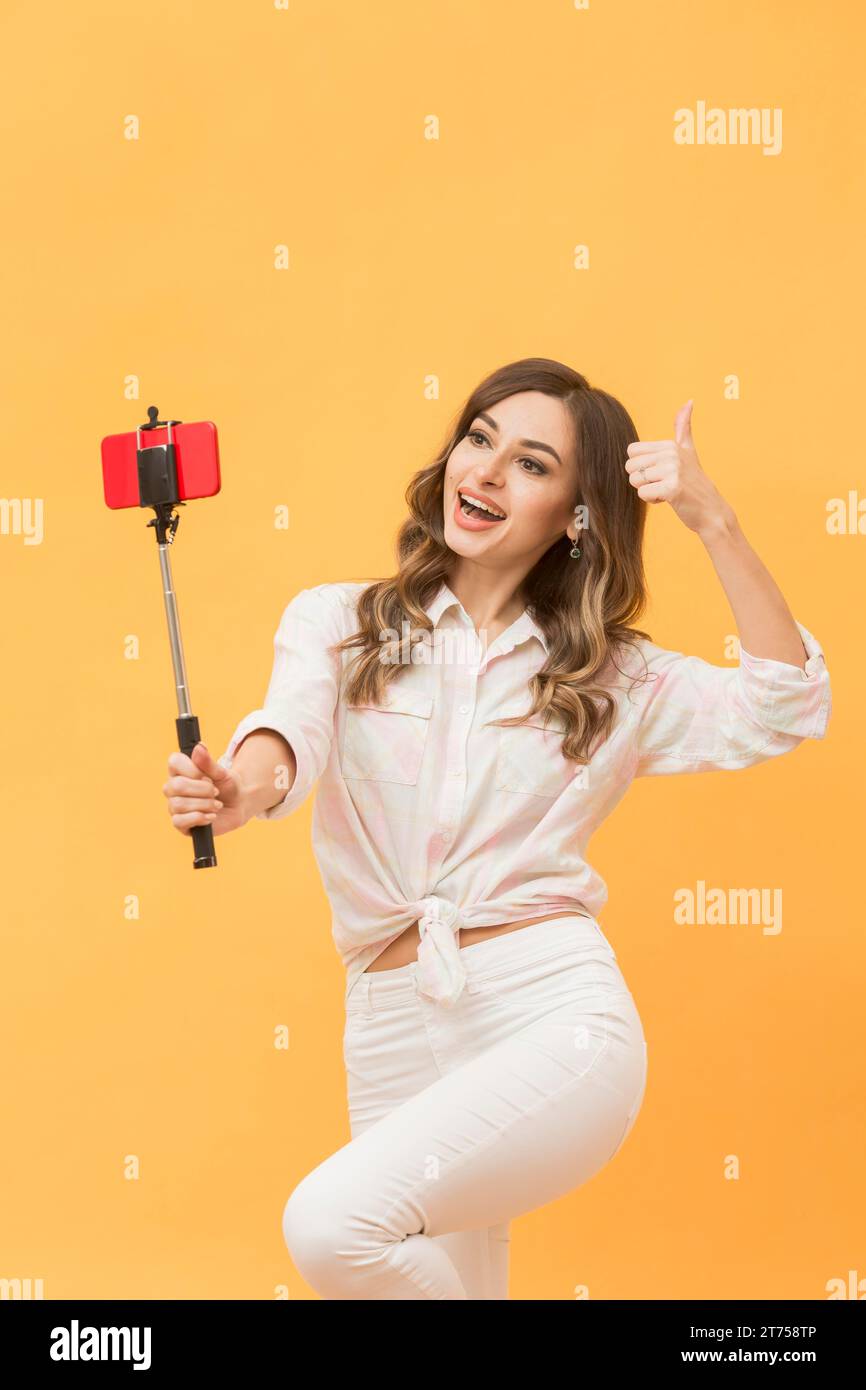 Youtuber filming hi-res stock photography and images - Alamy