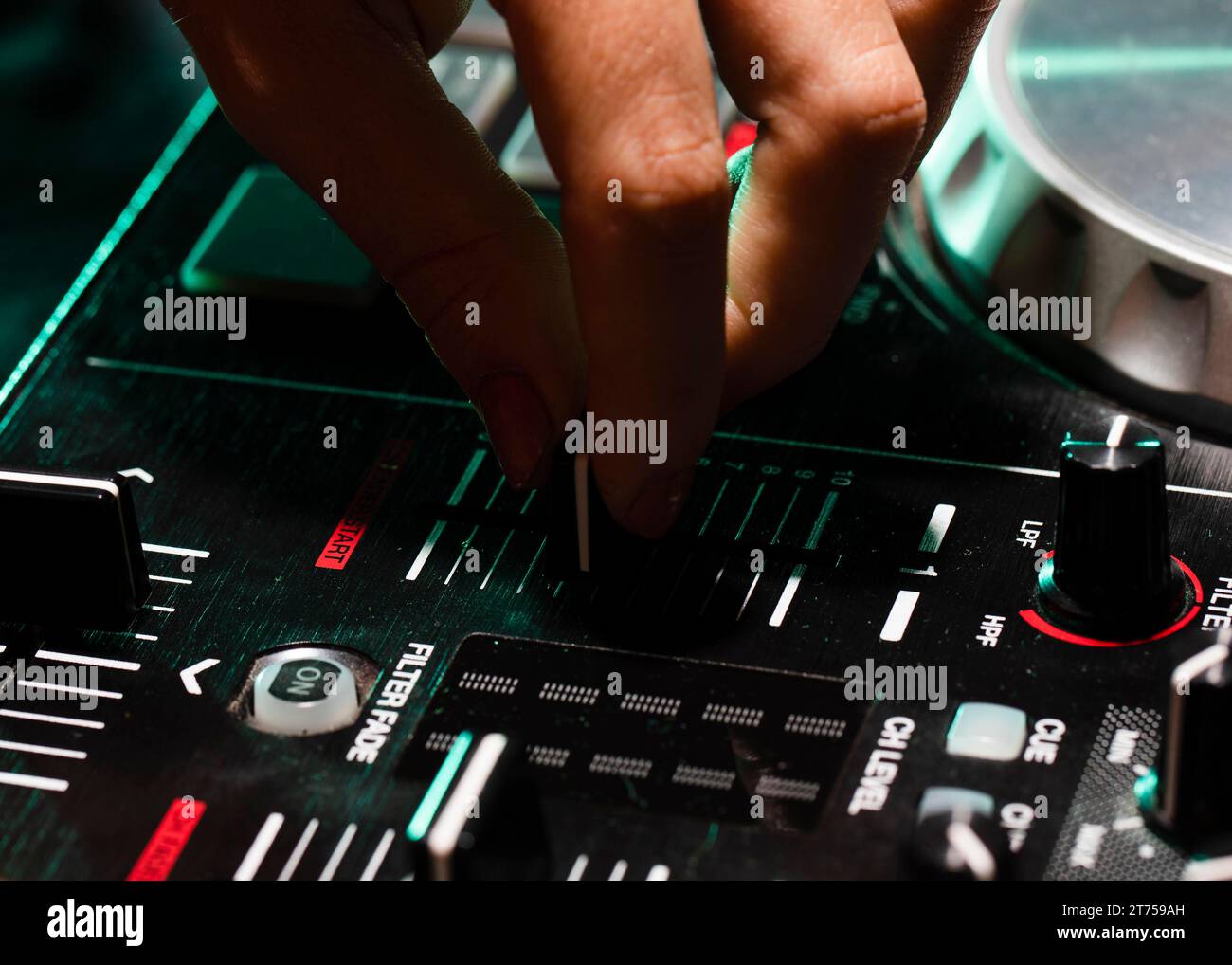 Professional dj hi-res stock photography and images - Alamy