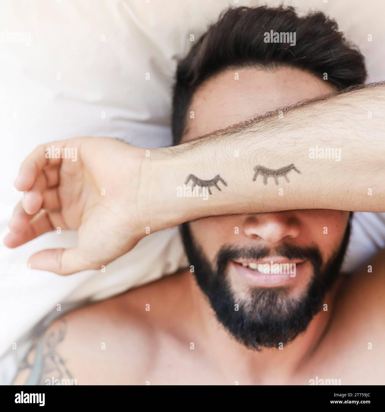 Hand drawn eye hi-res stock photography and images - Alamy