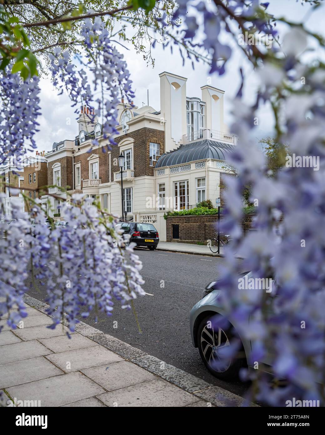 The Cosmic House, London - Home of Maggie Keswick and Charles Jencks ...