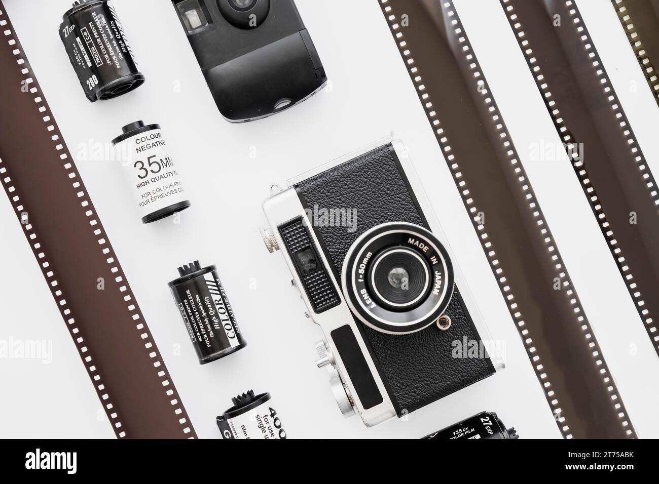 Film cartridges hi-res stock photography and images - Alamy