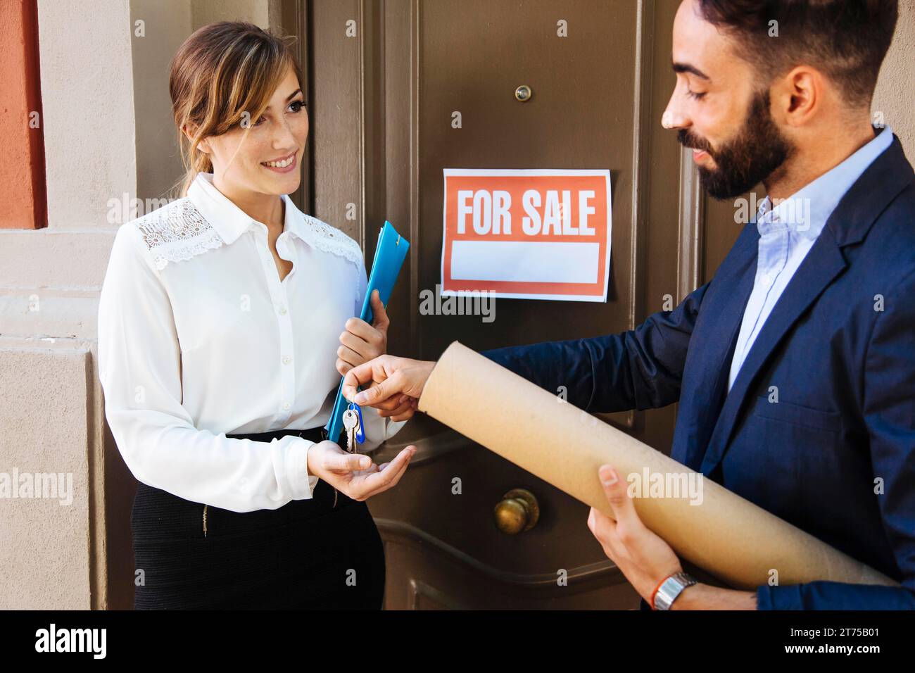 Real estate agent business woman Stock Photo - Alamy