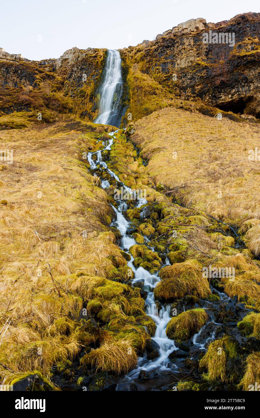 Frozen falls in iceland revealing hi-res stock photography and images ...