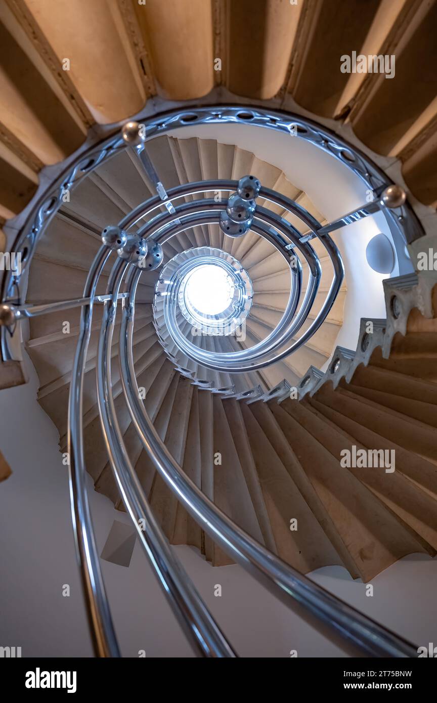 The Cosmic House, London - Home of Maggie Keswick and Charles Jencks ...