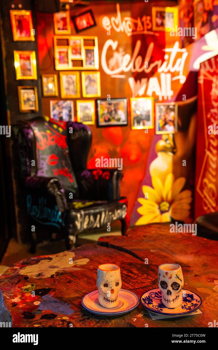 Restaurant, Comuna 13, Medellin, Colombia Stock Photo - Alamy