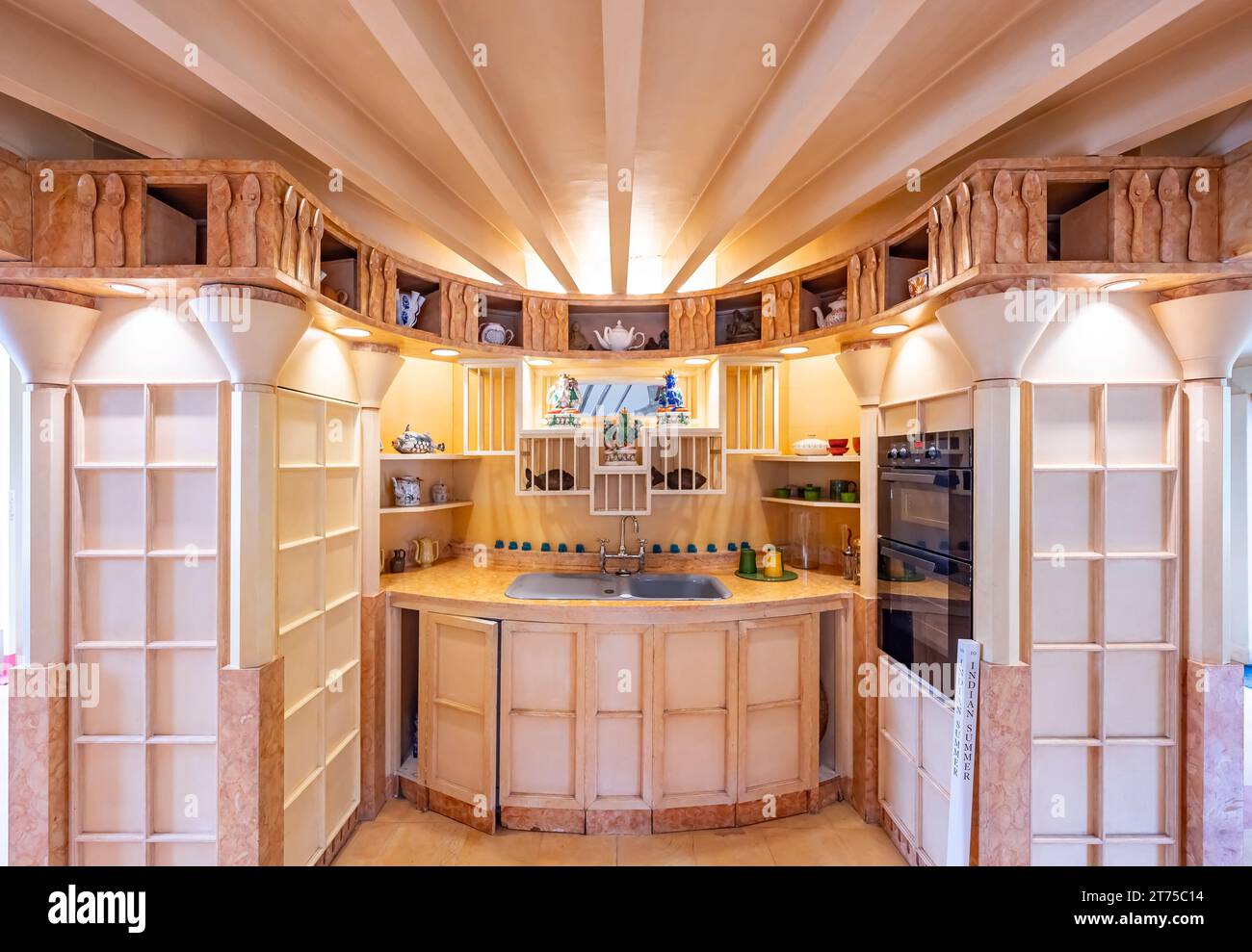 The Cosmic House, London - Home of Maggie Keswick and Charles Jencks ...