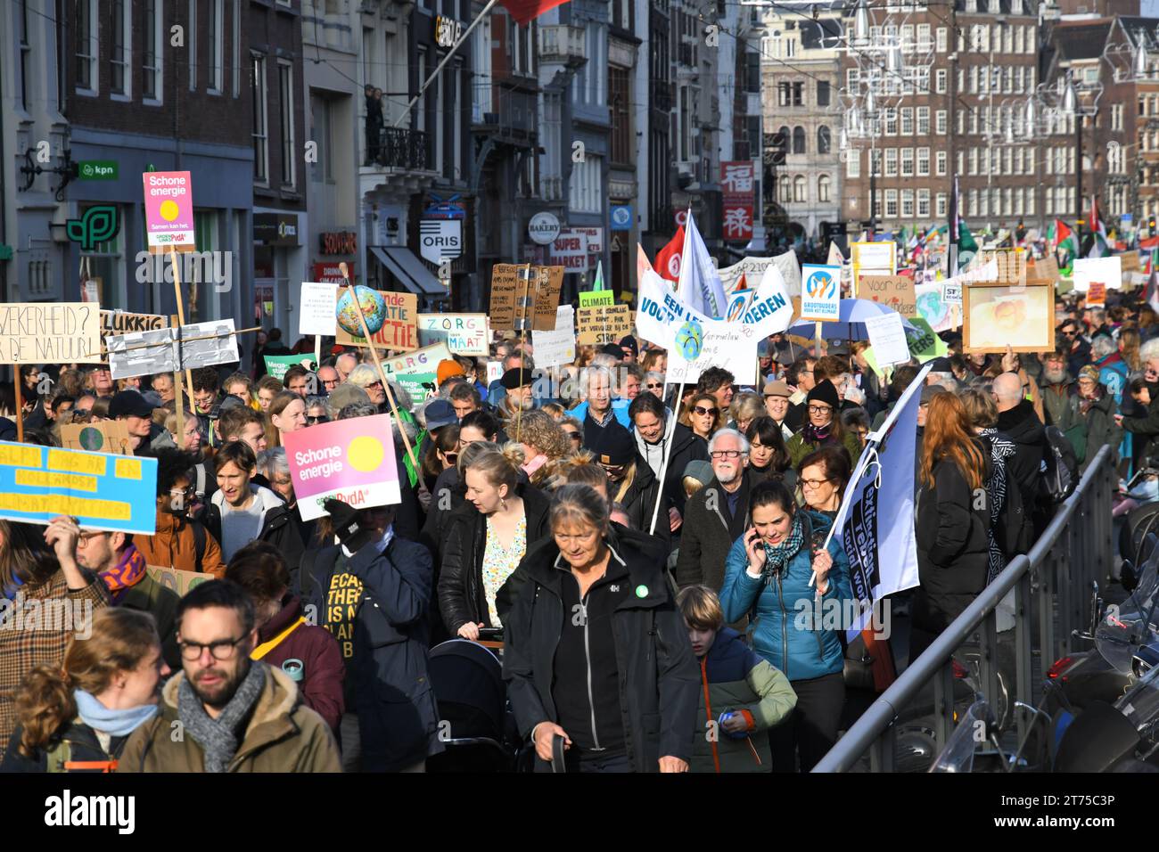 Amsterdam, The, Netherlands. 12th Nov, 2023. More than 80.000 people ...