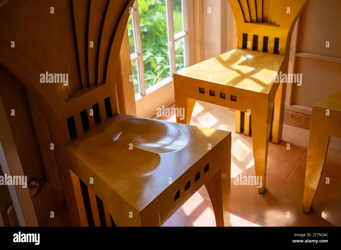 The Cosmic House, London - Home of Maggie Keswick and Charles Jencks ...