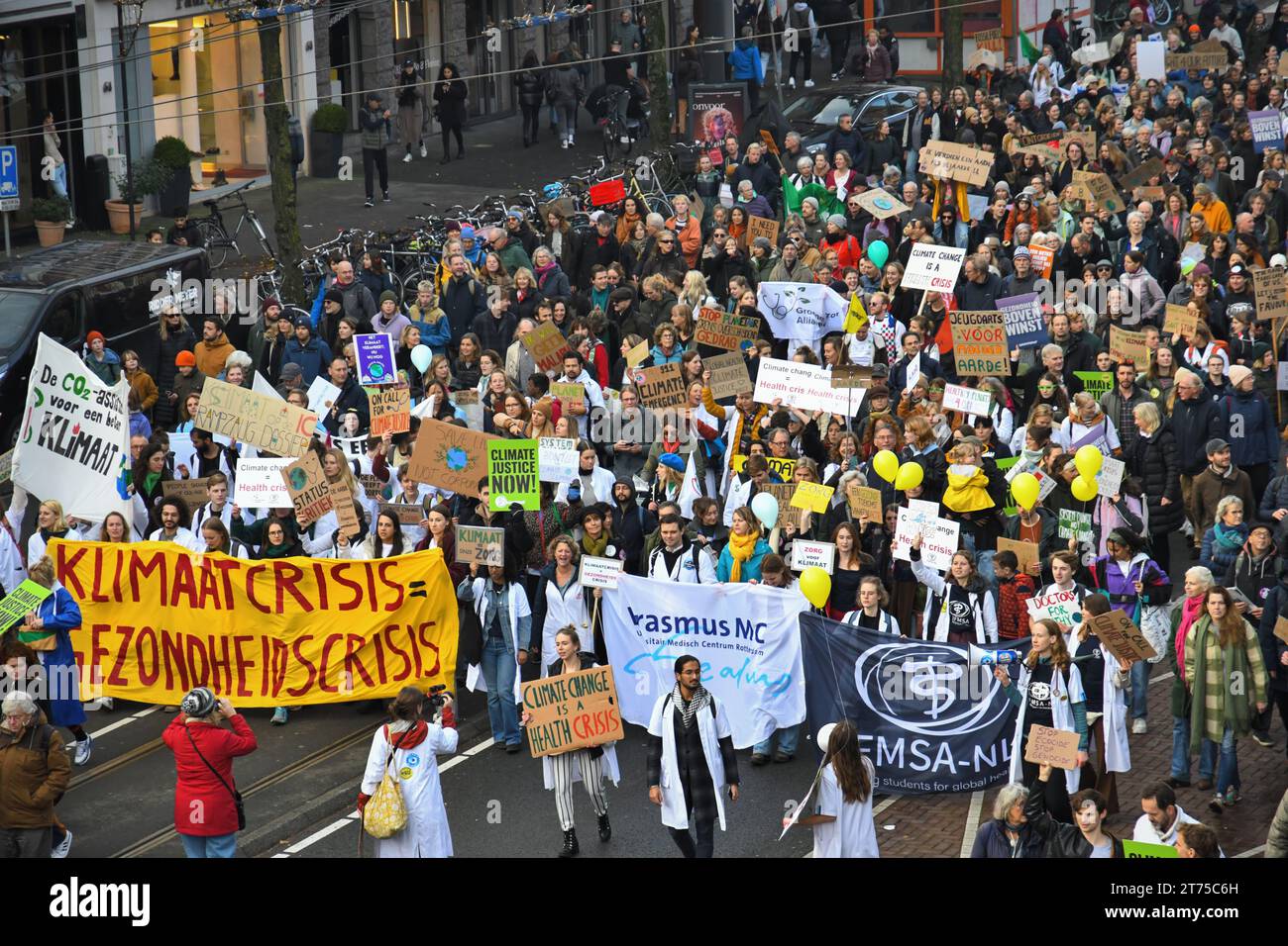 Amsterdam, The, Netherlands. 12th Nov, 2023. More than 80.000 people ...