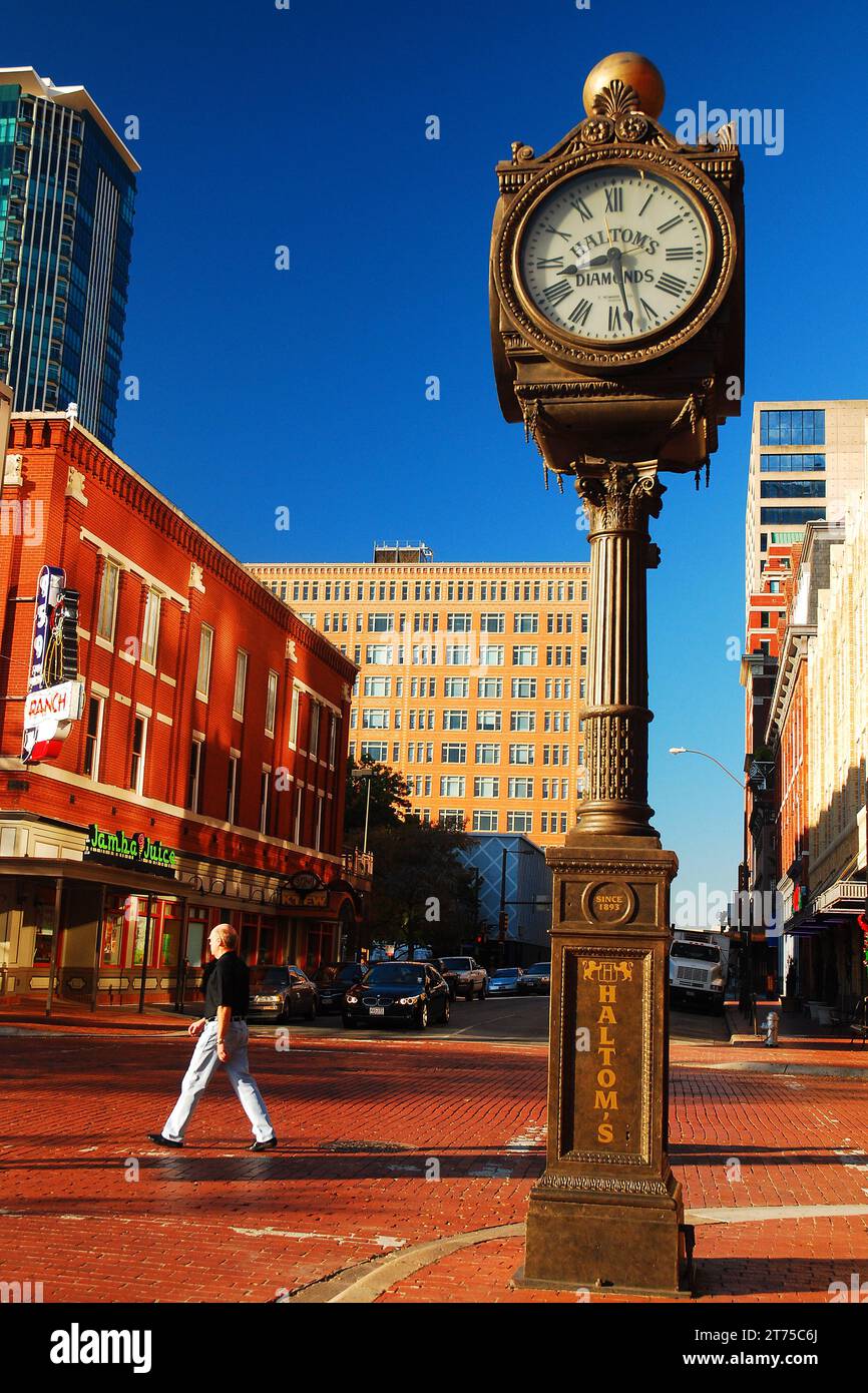 A Historic jewelers clock stands at the heart of Sundance Square in ...