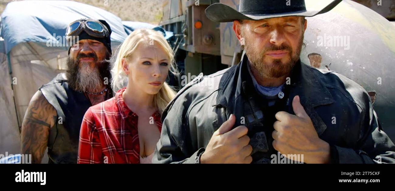 BLOODTHIRST, from left: Rich R. Rendon, Sarah French, Costas Mandylor ...