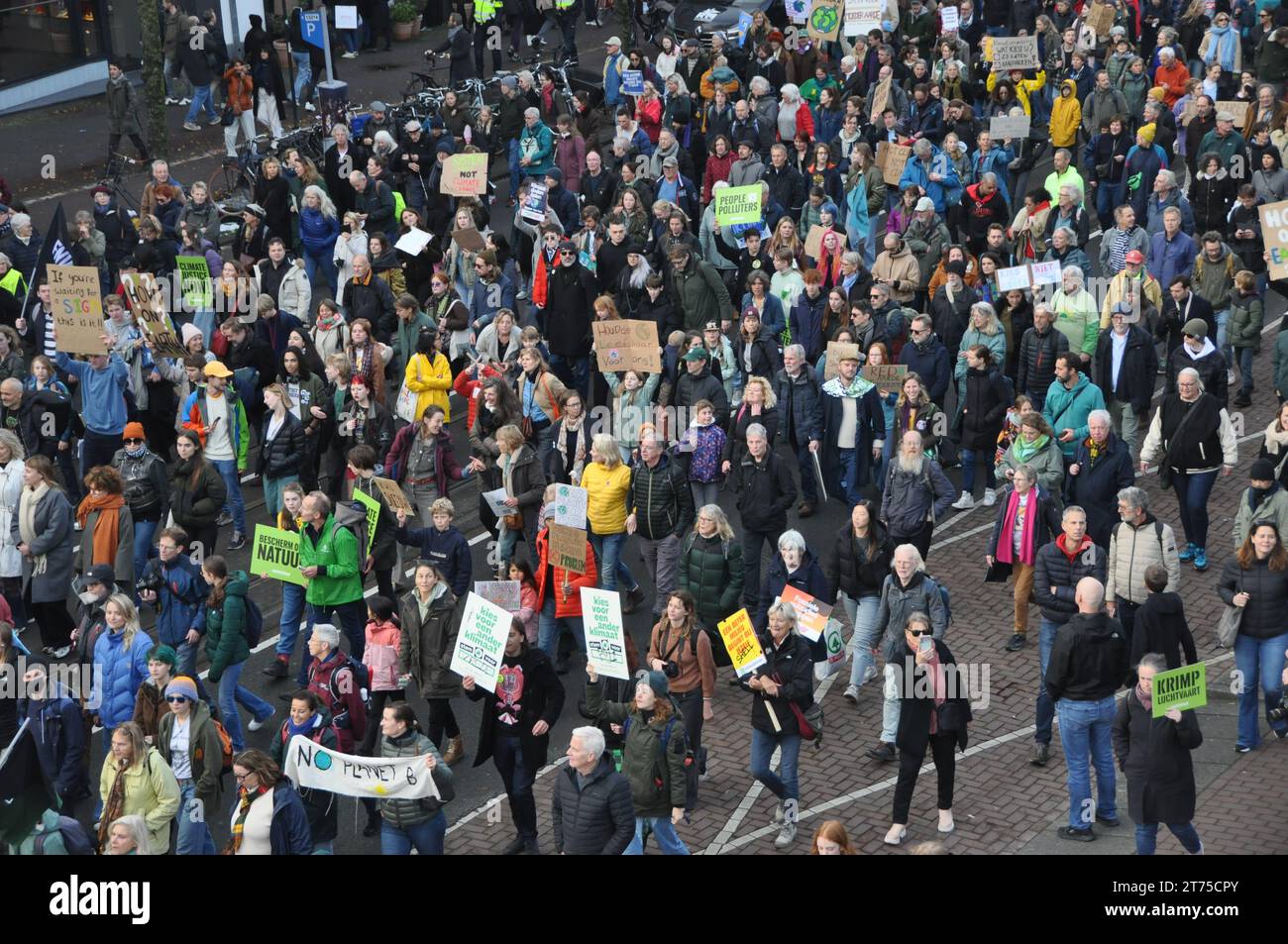 Amsterdam, The, Netherlands. 12th Nov, 2023. More than 80.000 people ...
