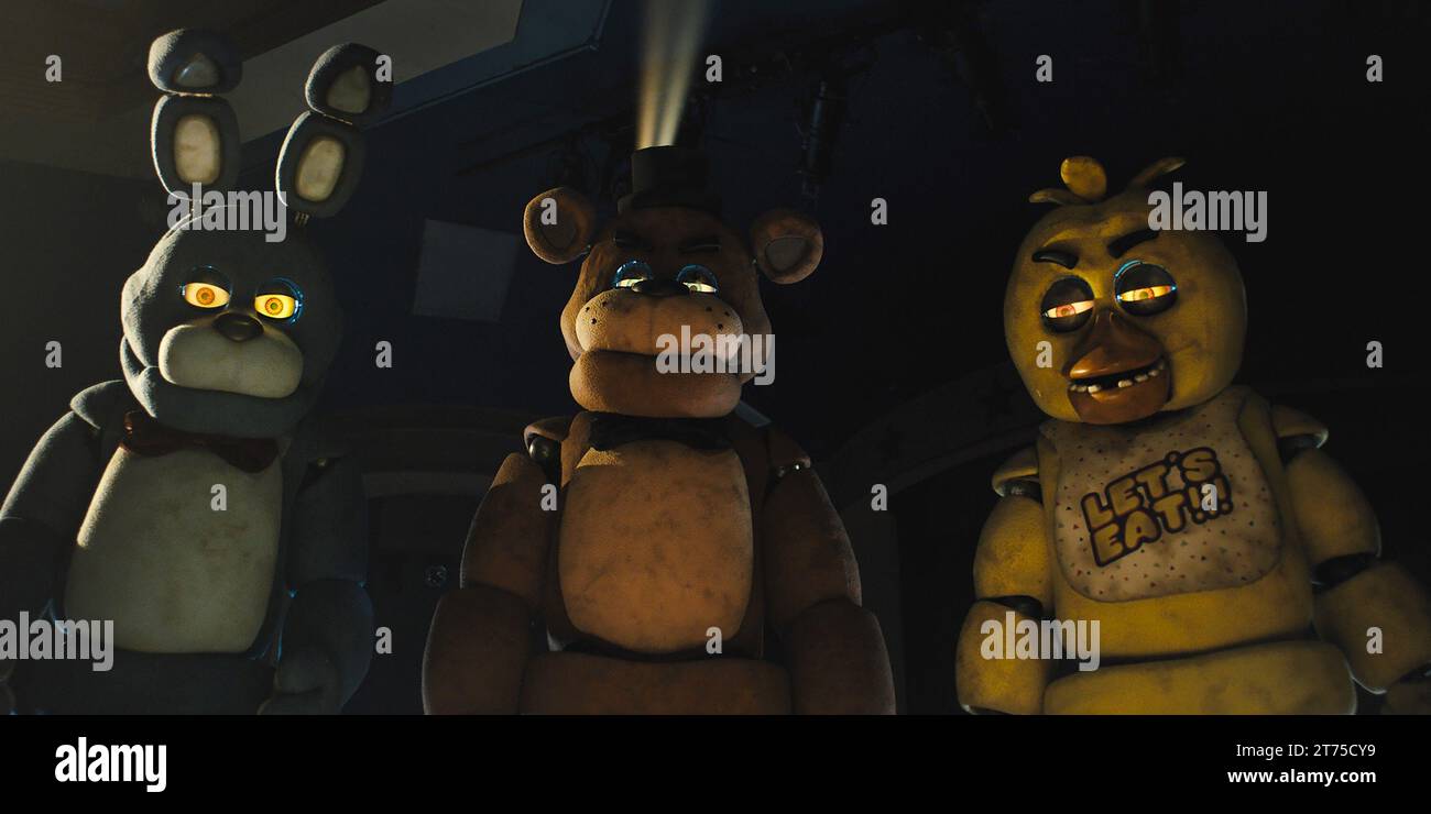 FIVE NIGHTS AT FREDDY'S, from left: Bonnie (Jade Kindar-Martin), Freddy ...