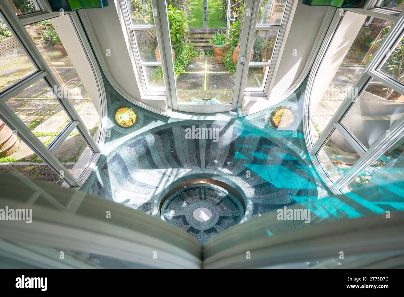 The Cosmic House, London - Home of Maggie Keswick and Charles Jencks ...