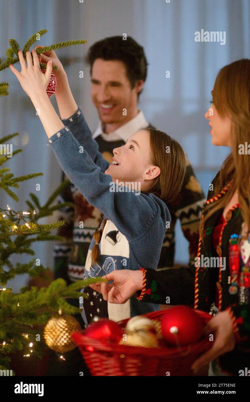 MY CHRISTMAS GUIDE, from left: Ben Mehl, Ava Weiss, Amber Marshall, (aired Nov. 2, 2023). photo ...