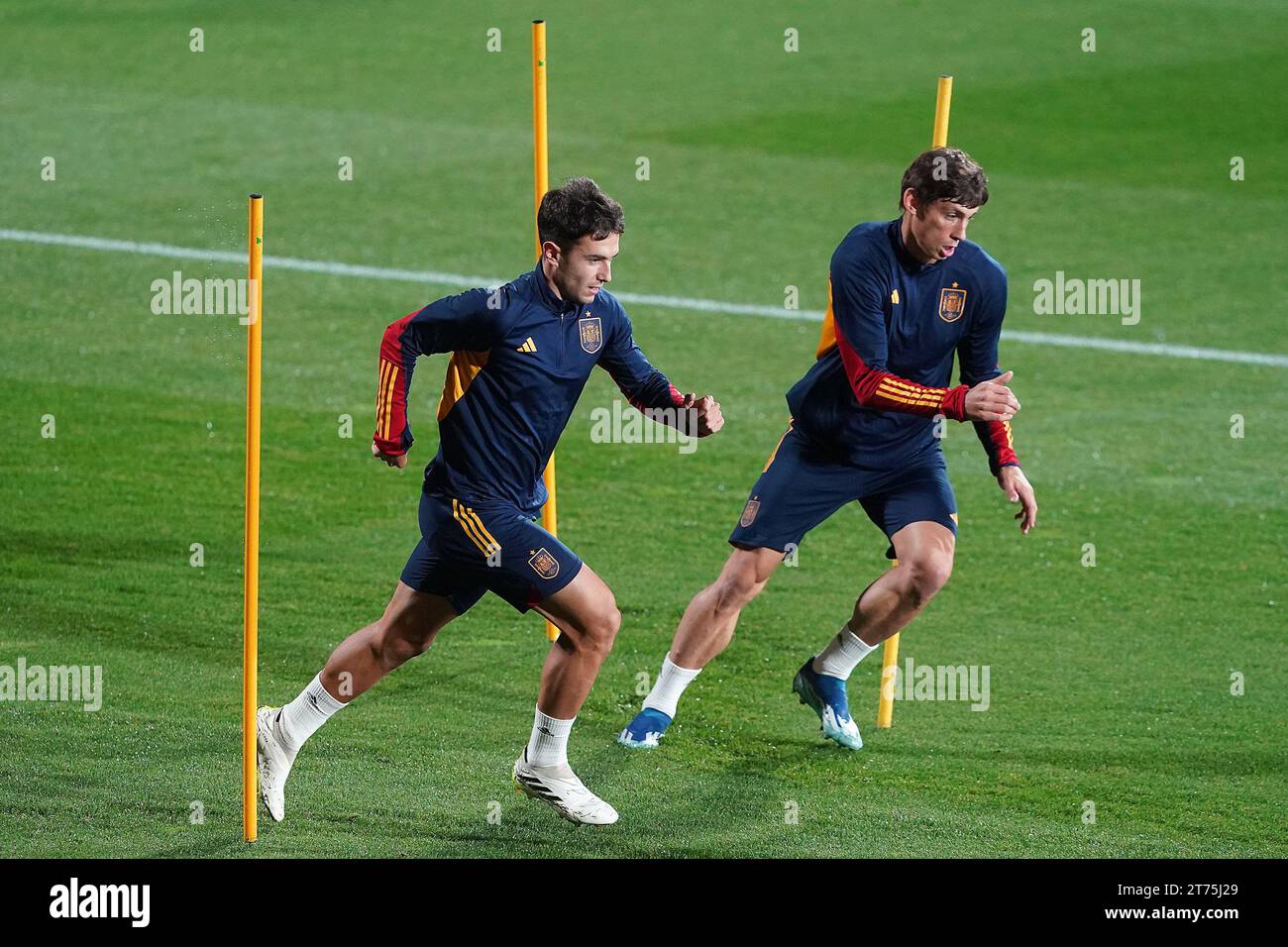 Las Rozas, Spain. 13th Nov, 2023. Spain's Martin Zubimendi (l) and ...